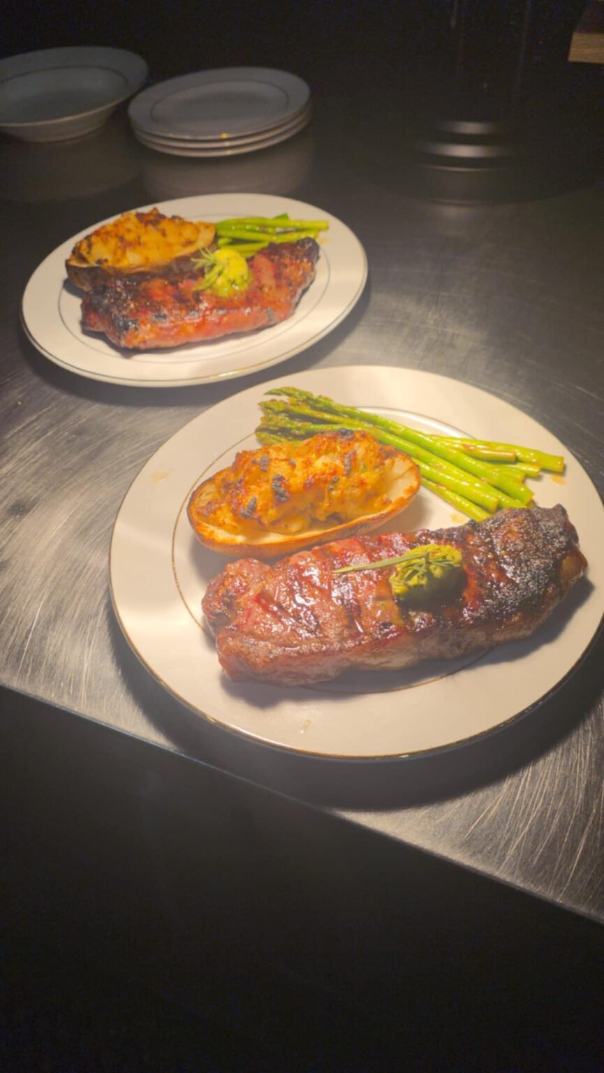 Menu – The Royale